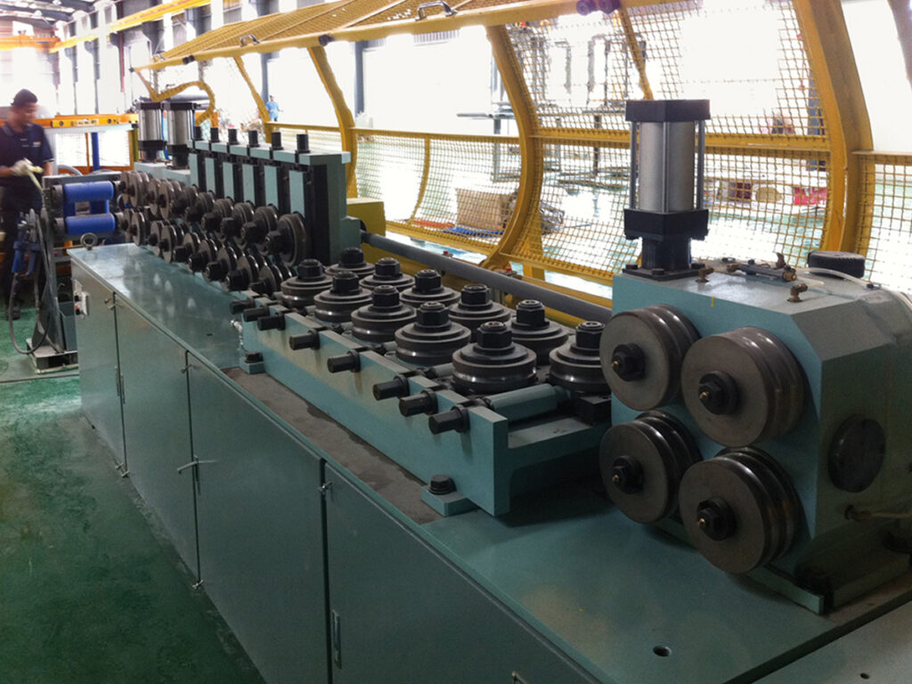 Straightening machines for wire, rod, tube & profile | EJP Maschinen GmbH